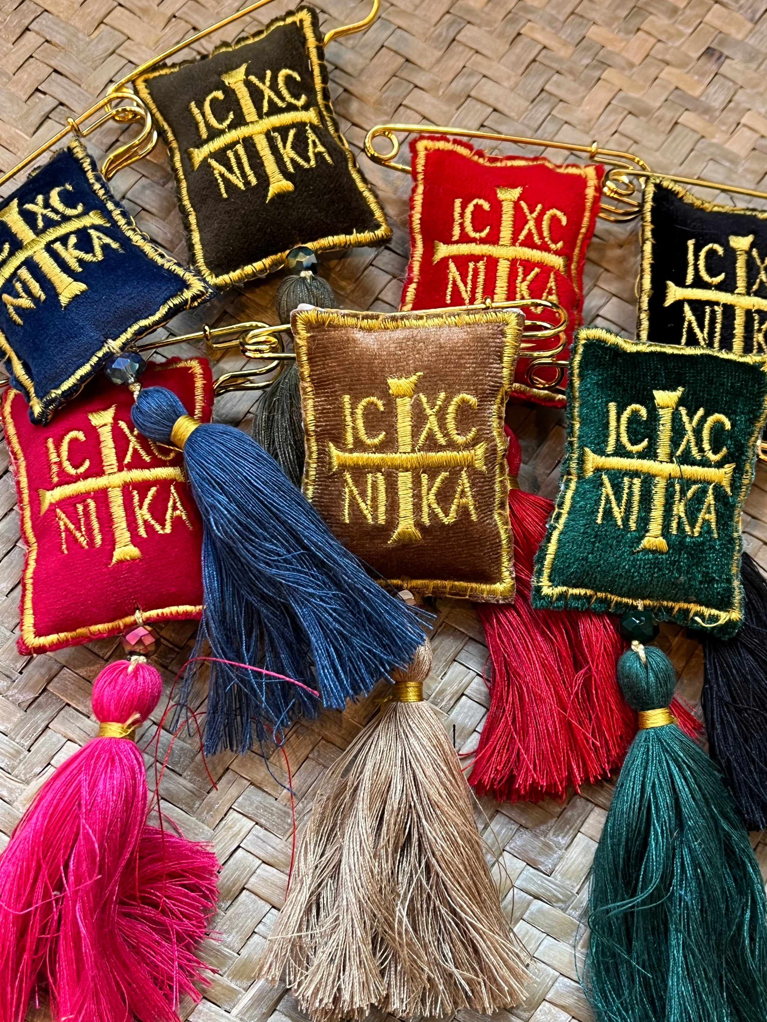 XL Filakto Pins - Jesus Christ Conquers | Taste & Art of Greece