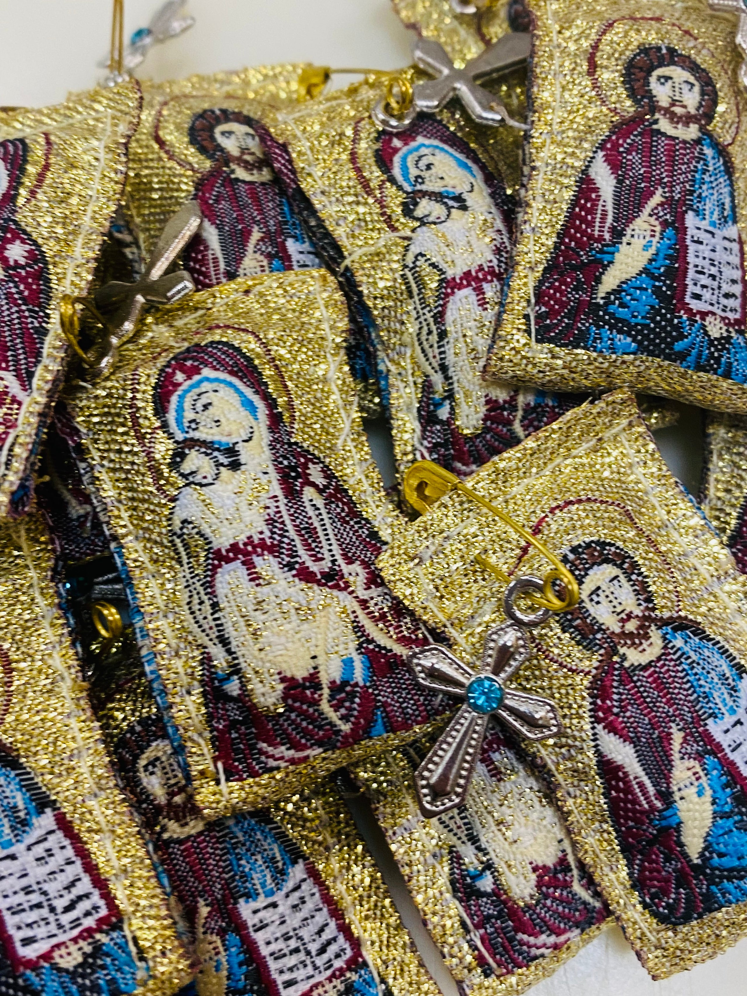 φυλακτό - Filakto Icon pins | Taste & Art of Greece